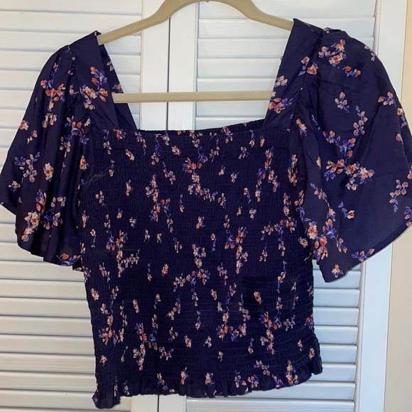 Japna | Tops | Womans Blue Floral Print Smocked Top | Poshmark